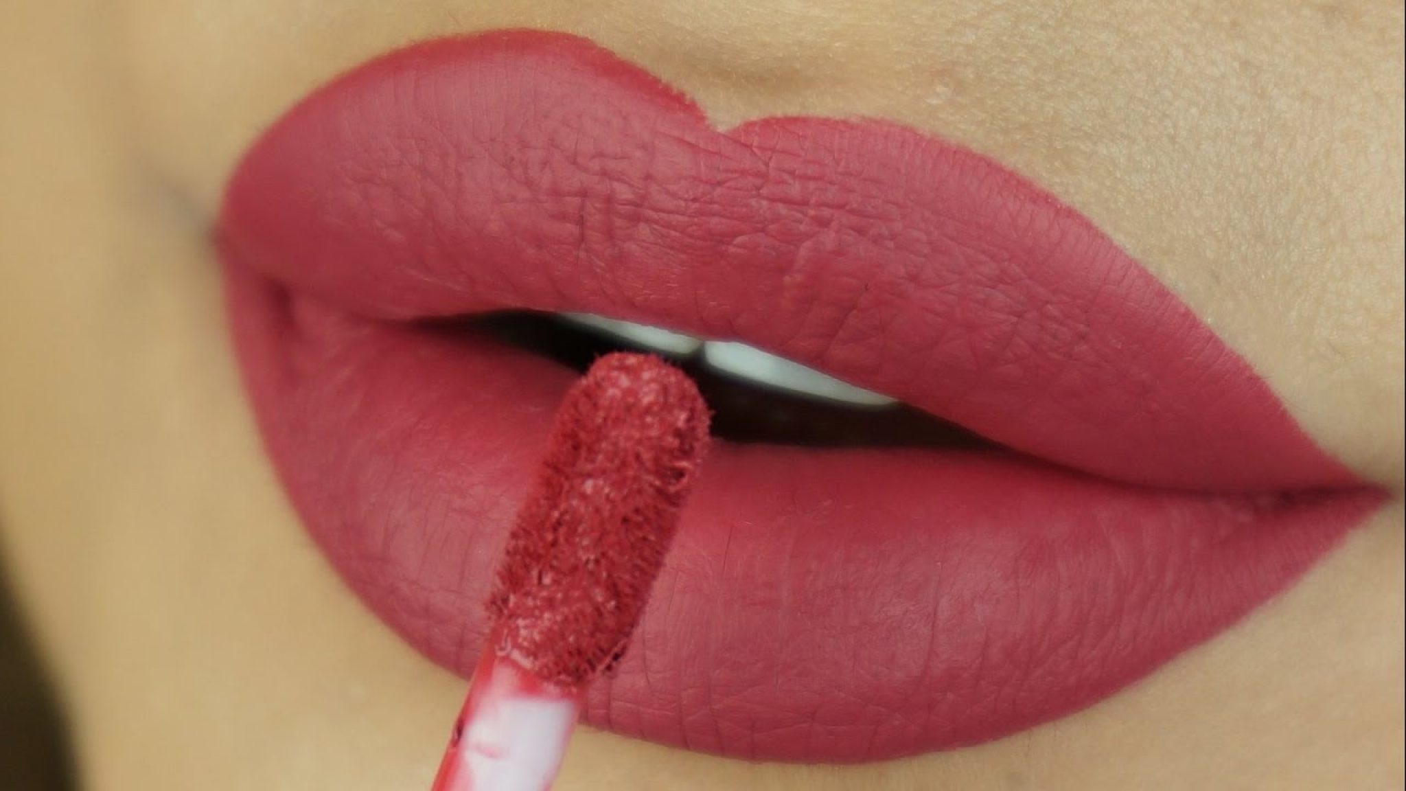 Melhor batom líquido: Guia completo para comprar